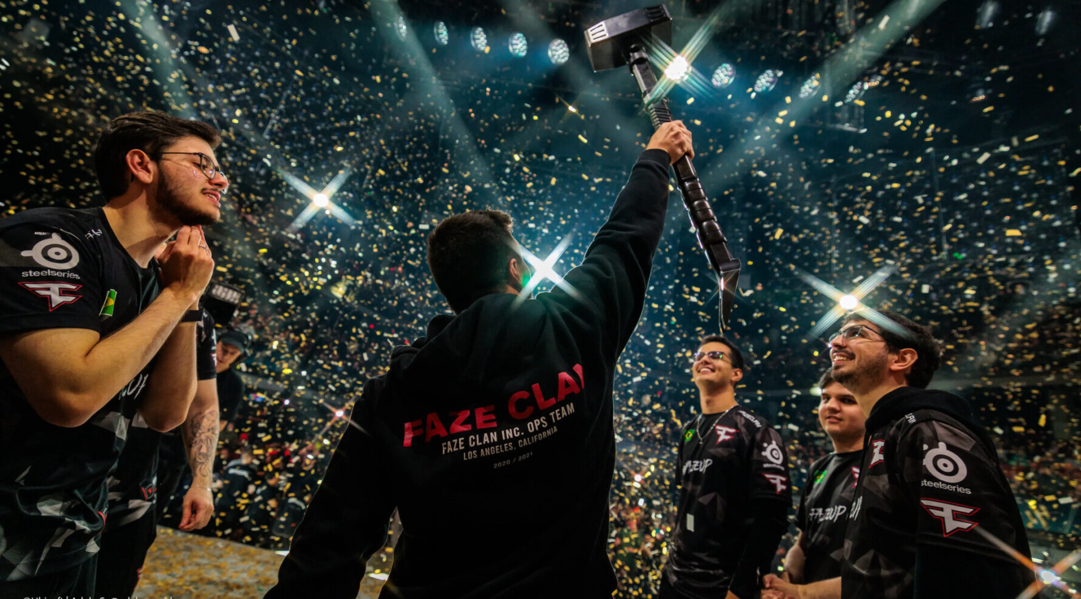 10 Best Rainbow Six Siege Teams Of All Time | 1v9